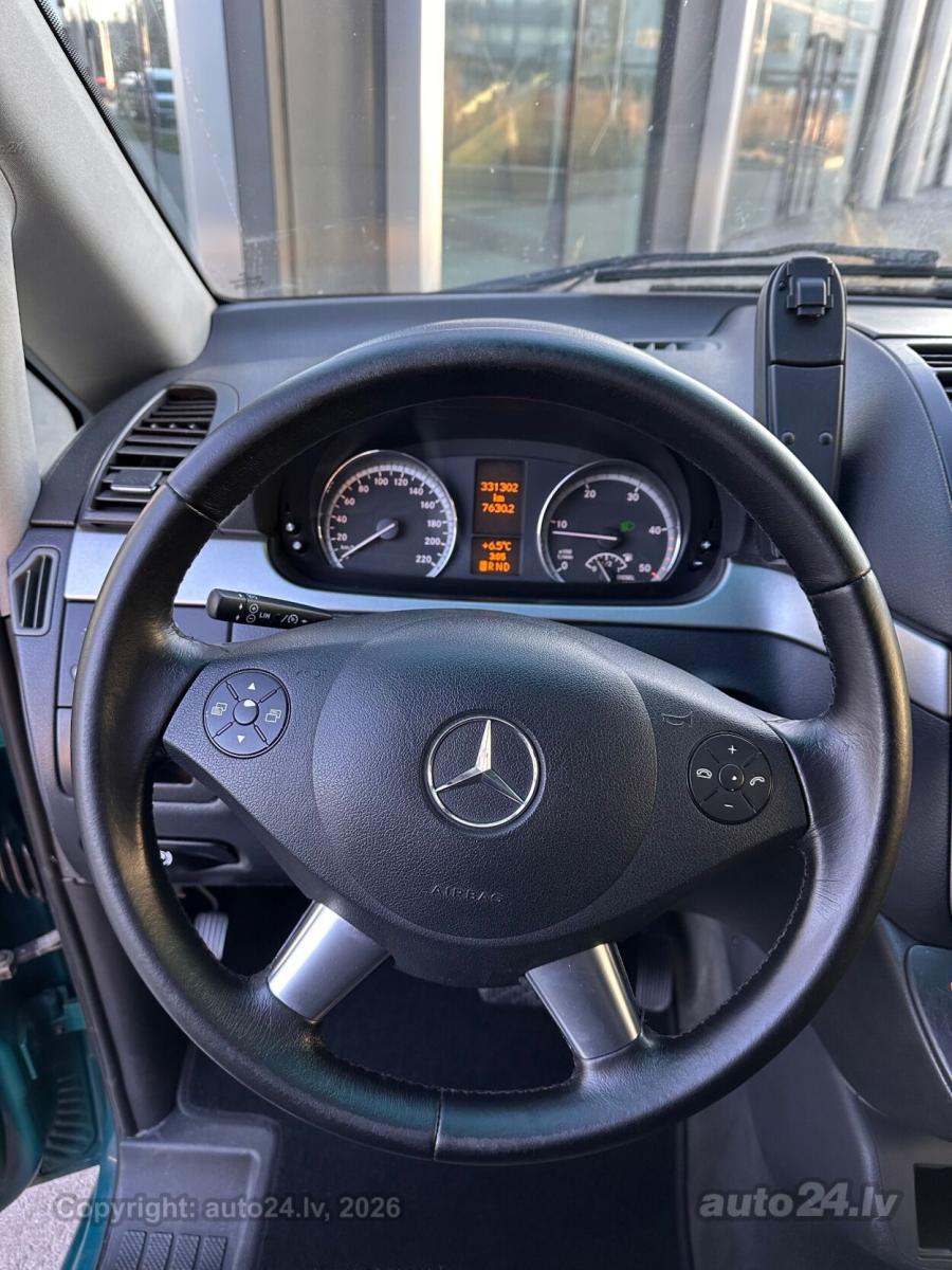 Green Mercedes-Benz Viano 2010 in Tallinn, with an engine capacity of 2.10 L and mileage of 314 thousand km for 9999 €, photo 26 on AUTOMOTO.COM.LV