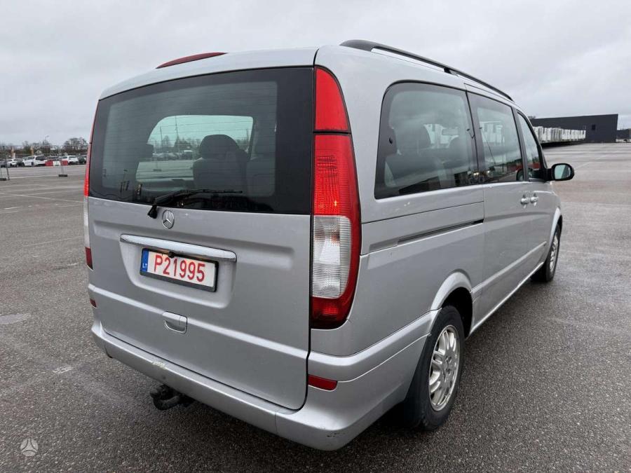 Grey Mercedes-Benz Viano 2006 in Vilnius, with an engine capacity of 2.15 L and mileage of 415 thousand km for 5999 €, photo 3 on AUTOMOTO.COM.LV