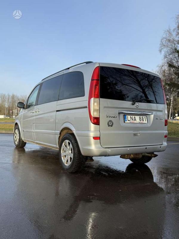 Pelēks Mercedes-Benz Viano 2006 Viļņa, ar dzinēja tilpumu 2.15 L un nobraukumu 396 tūkst. km par 4500 €, foto 7 vietnē AUTOMOTO.COM.LV