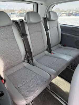 Pelēks Mercedes-Benz Viano 2006 Viļņa, ar dzinēja tilpumu 2.15 L un nobraukumu 415 tūkst. km par 5650 €, foto 11 vietnē AUTOMOTO.COM.LV
