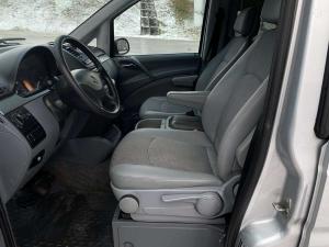 Pelēks Mercedes-Benz Viano 2007 Viļņa, ar dzinēja tilpumu 2.20 L un nobraukumu 398 tūkst. km par 5700 €, foto 12 vietnē AUTOMOTO.COM.LV