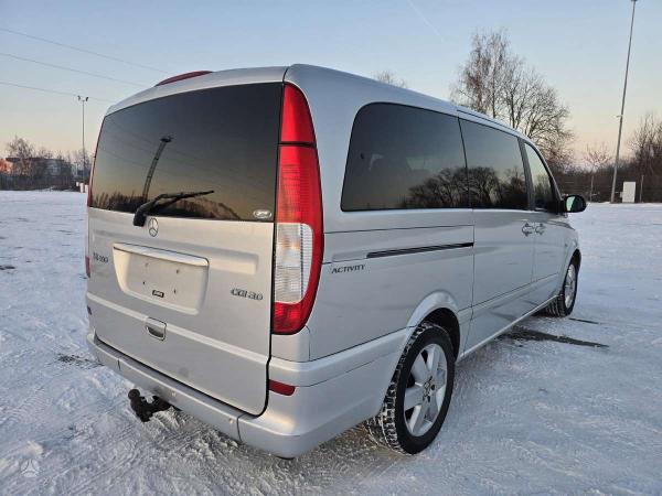 Grey Mercedes-Benz Viano 2007 in Marijampole, with an engine capacity of 3.00 L and mileage of 215 thousand km for 4950 €, photo 4 on AUTOMOTO.COM.LV