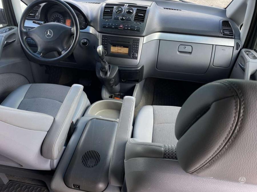 Pelēks Mercedes-Benz Viano 2007 Viļņa, ar dzinēja tilpumu 2.15 L un nobraukumu 399 tūkst. km par 4800 €, foto 9 vietnē AUTOMOTO.COM.LV