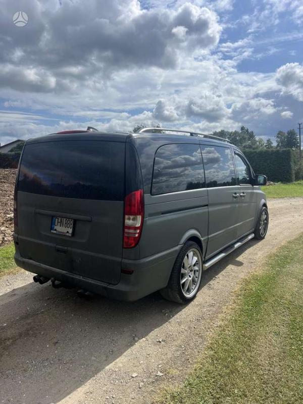Grey Mercedes-Benz Viano 2008 in Alytus, with an engine capacity of 2.20 L and mileage of 480 thousand km for 2800 €, photo 4 on AUTOMOTO.COM.LV