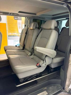 Pelēks Mercedes-Benz Viano 2011 Pasvalys, ar dzinēja tilpumu 2.99 L un nobraukumu 209 tūkst. km par 11500 €, foto 6 vietnē AUTOMOTO.COM.LV