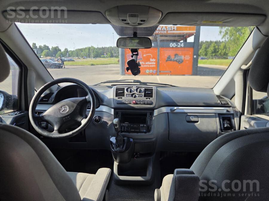 Pelēks Mercedes-Benz Viano 2004 Rīga, ar dzinēja tilpumu 2.20 L un nobraukumu 315 tūkst. km par 4300 €, foto 6 vietnē AUTOMOTO.COM.LV