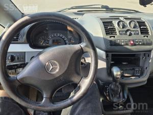 Pelēks Mercedes-Benz Viano 2004 Rīga, ar dzinēja tilpumu 2.20 L un nobraukumu 315 tūkst. km par 4300 €, foto 7 vietnē AUTOMOTO.COM.LV