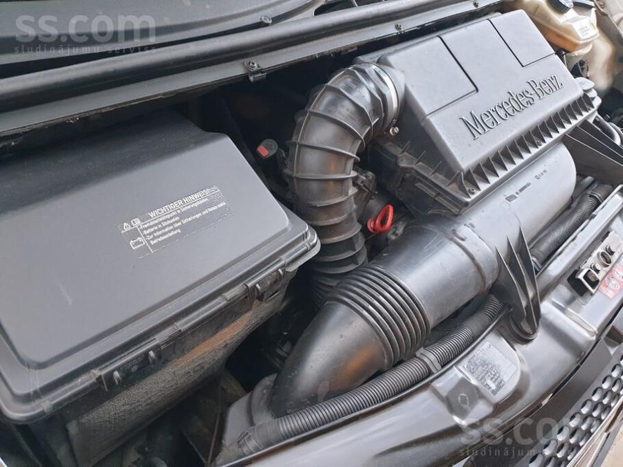 Pelēks Mercedes-Benz Viano 2004 Rīga, ar dzinēja tilpumu 2.20 L un nobraukumu 110 tūkst. km par 14000 €, foto 5 vietnē AUTOMOTO.COM.LV