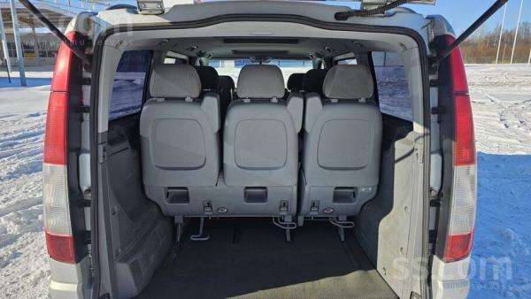 Grey Mercedes-Benz Viano 2005 in Valka, with an engine capacity of 2.20 L and mileage of 445 thousand km for 2300 €, photo 6 on AUTOMOTO.COM.LV