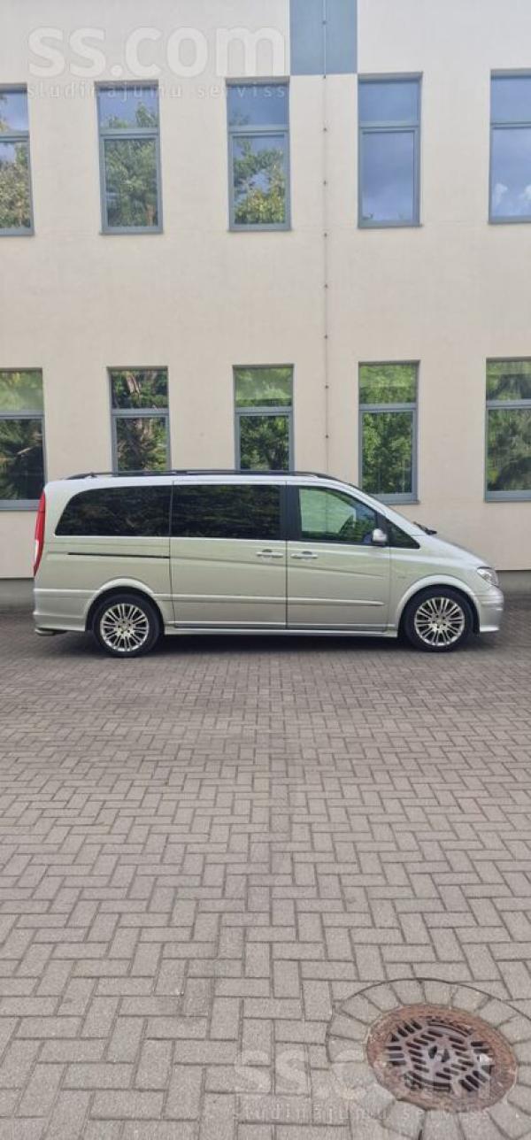 Mercedes-Benz Viano 2008 in Jelgava on AUTOMOTO.COM.LV Grey Mercedes-Benz Viano 2008 in Jelgava, with an engine capacity of 3.00 L and mileage of 258 thousand km for 9500 ā¬, photo 3 on AUTOMOTO.COM.LV