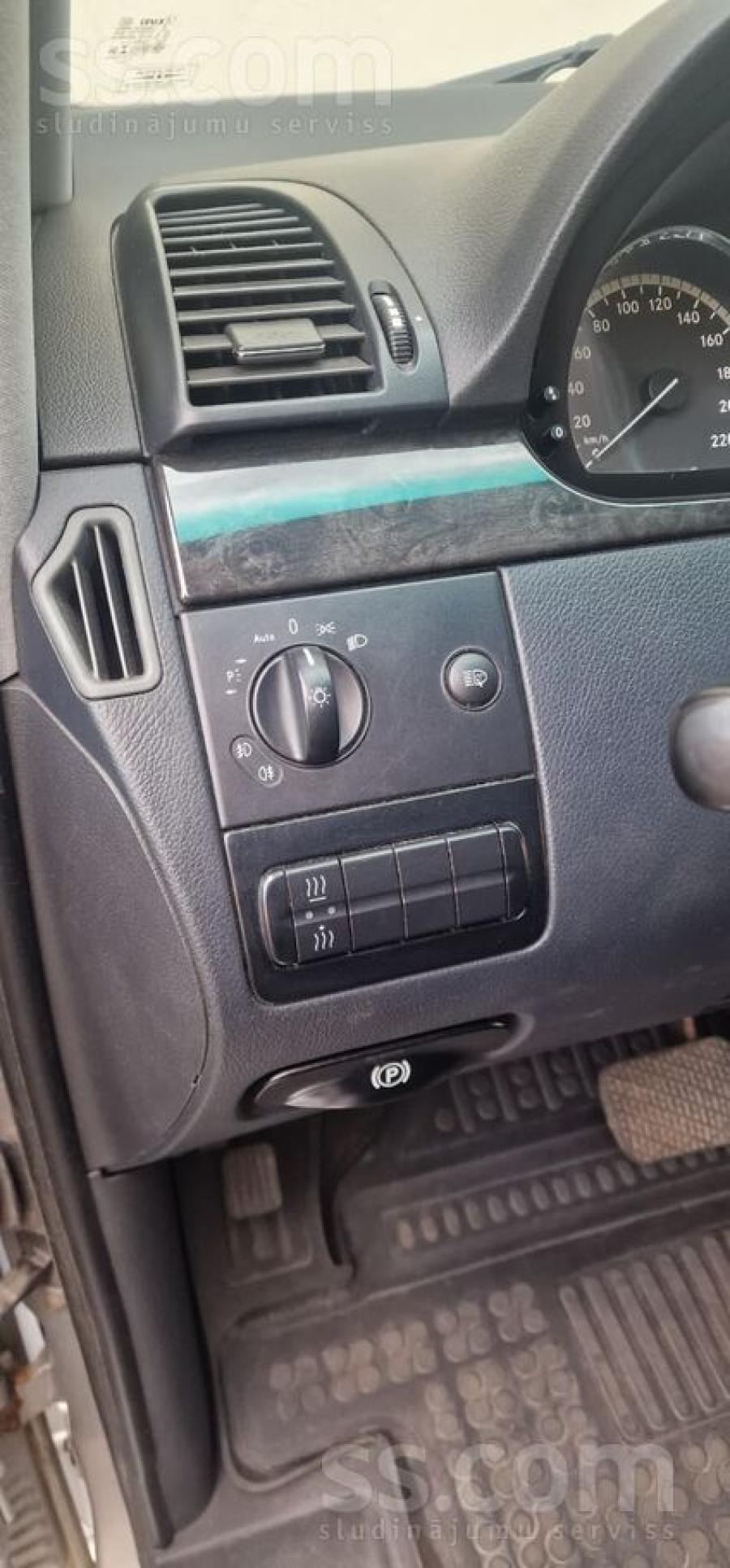 Grey Mercedes-Benz Viano 2008 in Jelgava, with an engine capacity of 3.00 L and mileage of 258 thousand km for 9500 €, photo 11 on AUTOMOTO.COM.LV