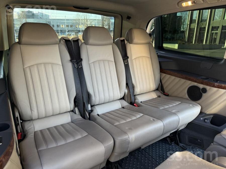 Grey Mercedes-Benz Viano 2013 in Tallinn, with an engine capacity of 2.20 L and mileage of 200 thousand km for 19999 €, photo 17 on AUTOMOTO.COM.LV