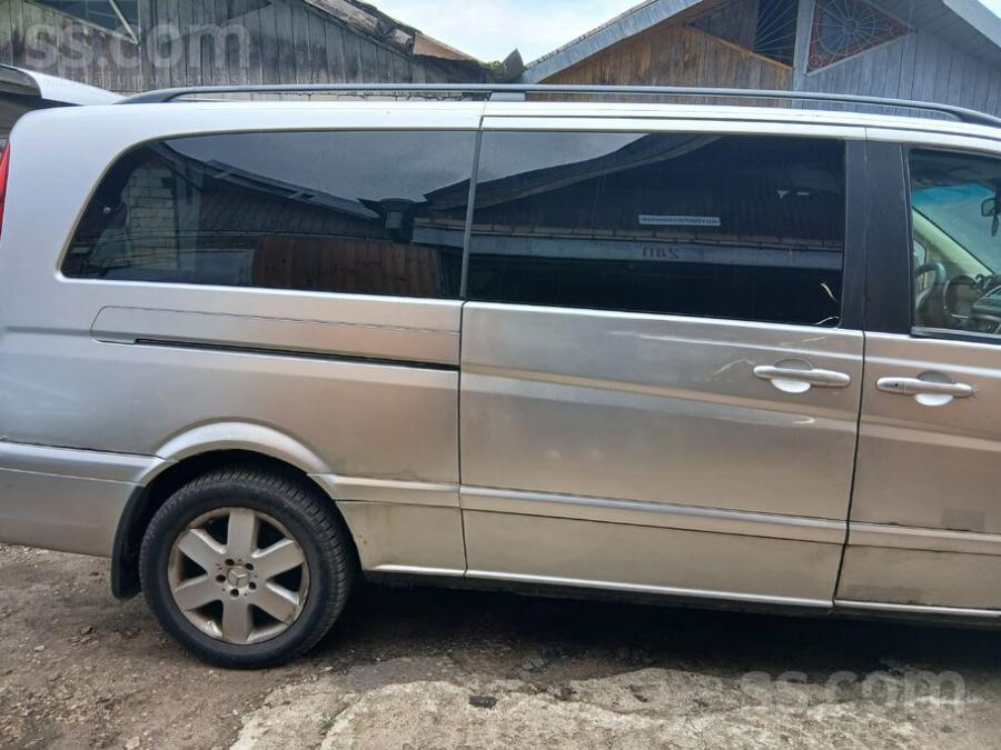 Grey Mercedes-Benz Viano 2004 in Riga, with an engine capacity of 2.20 L and mileage of 498 thousand km for 2800 €, photo 6 on AUTOMOTO.COM.LV