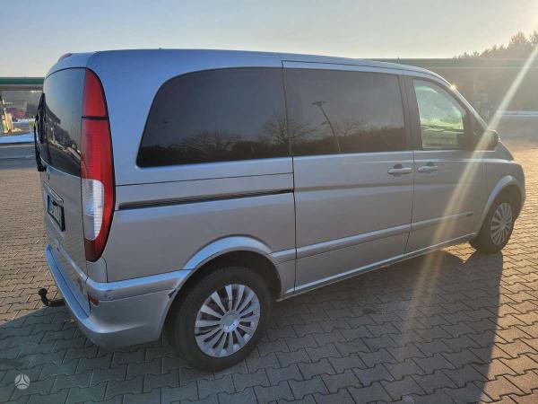 Pelēks Mercedes-Benz Viano 2006 Viļņa, ar dzinēja tilpumu 2.20 L un nobraukumu 280 tūkst. km par 4300 €, foto 2 vietnē AUTOMOTO.COM.LV