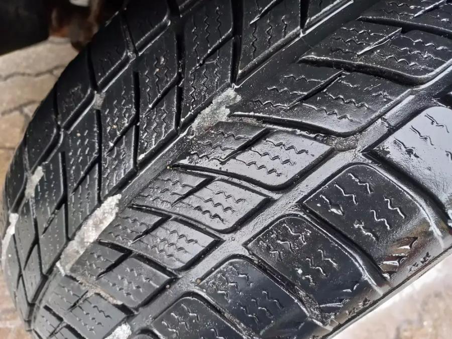 Pelēks Mercedes-Benz Viano 2008 Rīga, ar dzinēja tilpumu 2.20 L un nobraukumu 300 tūkst. km par 4490 €, foto 6 vietnē AUTOMOTO.COM.LV