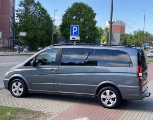 Pelēks Mercedes-Benz Viano 2011 Marijampole, ar dzinēja tilpumu 2.99 L un nobraukumu 214 tūkst. km par 15250 €, foto 17 vietnē AUTOMOTO.COM.LV