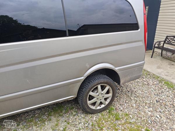Pelēks Mercedes-Benz Viano 2012 Viļņa, ar dzinēja tilpumu 2.10 L un nobraukumu 360 tūkst. km par 11500 €, foto 4 vietnē AUTOMOTO.COM.LV
