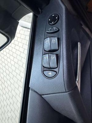 Pelēks Mercedes-Benz Viano 2012 Kauņa, ar dzinēja tilpumu 2.99 L un nobraukumu 354 tūkst. km par 10750 €, foto 16 vietnē AUTOMOTO.COM.LV