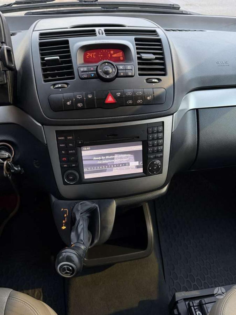 Pelēks Mercedes-Benz Viano 2012 Kauņa, ar dzinēja tilpumu 2.99 L un nobraukumu 354 tūkst. km par 10750 €, foto 17 vietnē AUTOMOTO.COM.LV