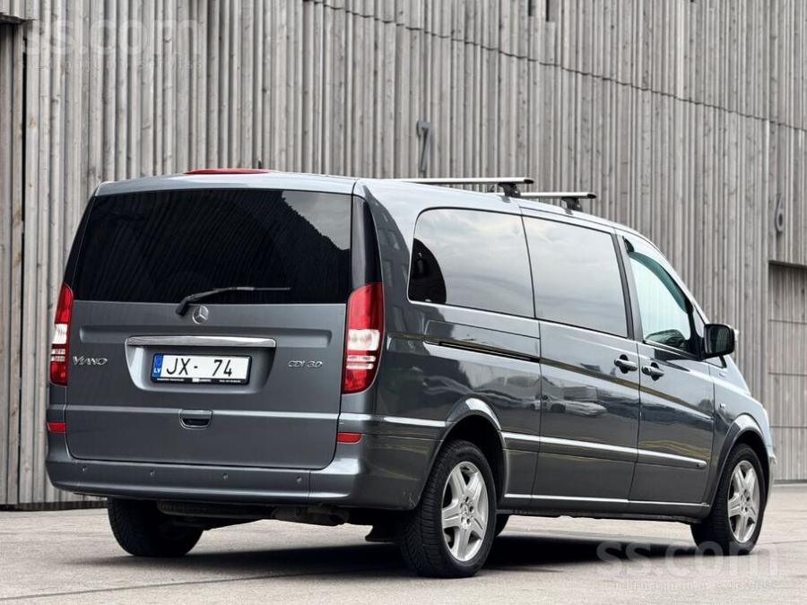 Pelēks Mercedes-Benz Viano 2016 Rīga, ar dzinēja tilpumu 3.00 L un nobraukumu 247 tūkst. km par 14800 €, foto 5 vietnē AUTOMOTO.COM.LV