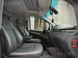 Pelēks Mercedes-Benz Viano 2016 Rīga, ar dzinēja tilpumu 3.00 L un nobraukumu 247 tūkst. km par 14800 €, foto 15 vietnē AUTOMOTO.COM.LV