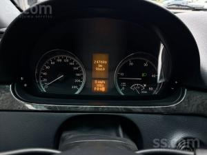 Pelēks Mercedes-Benz Viano 2016 Rīga, ar dzinēja tilpumu 3.00 L un nobraukumu 247 tūkst. km par 14800 €, foto 26 vietnē AUTOMOTO.COM.LV
