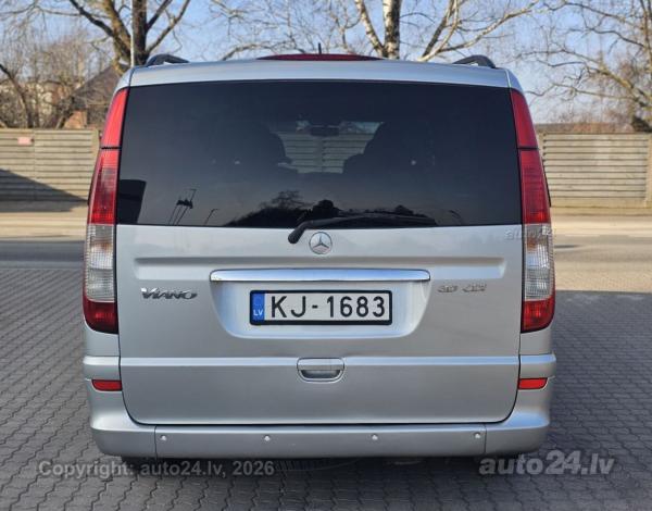 Pelēks Mercedes-Benz Viano 2007 Rīga, ar dzinēja tilpumu 3.00 L un nobraukumu 400 tūkst. km par 4500 €, foto 7 vietnē AUTOMOTO.COM.LV