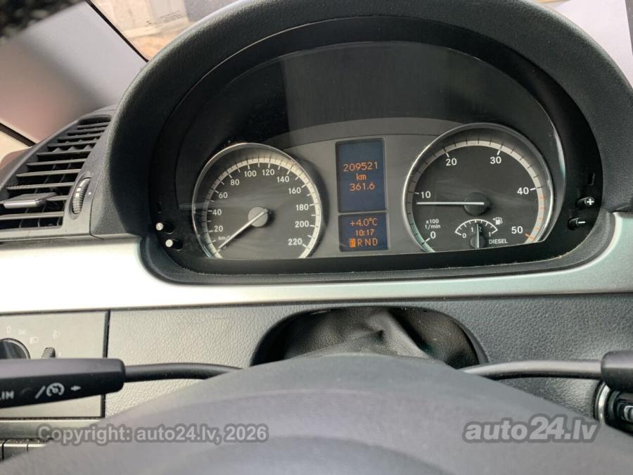 Grey Mercedes-Benz Viano 2011 in Tallinn, with an engine capacity of 2.10 L and mileage of 210 thousand km for 11990 €, photo 11 on AUTOMOTO.COM.LV