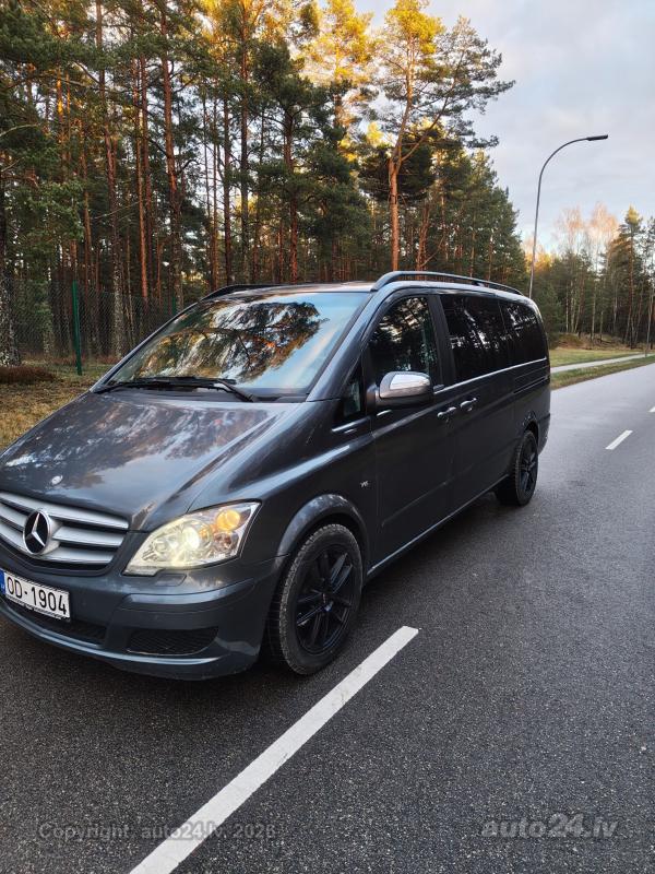 Pelēks Mercedes-Benz Viano 2011 Rīga, ar dzinēja tilpumu 3.00 L un nobraukumu 273 tūkst. km par 12900 €, foto 1 vietnē AUTOMOTO.COM.LV