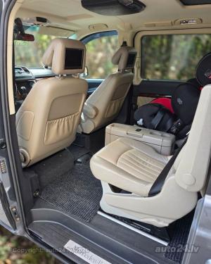 Grey Mercedes-Benz Viano 2011 in Tallinn, with an engine capacity of 2.10 L and mileage of 210 thousand km for 29000 €, photo 10 on AUTOMOTO.COM.LV