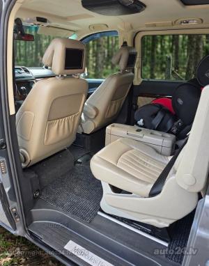 Grey Mercedes-Benz Viano 2011 in Tallinn, with an engine capacity of 2.10 L and mileage of 210 thousand km for 29000 €, photo 14 on AUTOMOTO.COM.LV