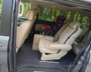 Grey Mercedes-Benz Viano 2011 in Tallinn, with an engine capacity of 2.10 L and mileage of 210 thousand km for 29000 €, photo 15 on AUTOMOTO.COM.LV