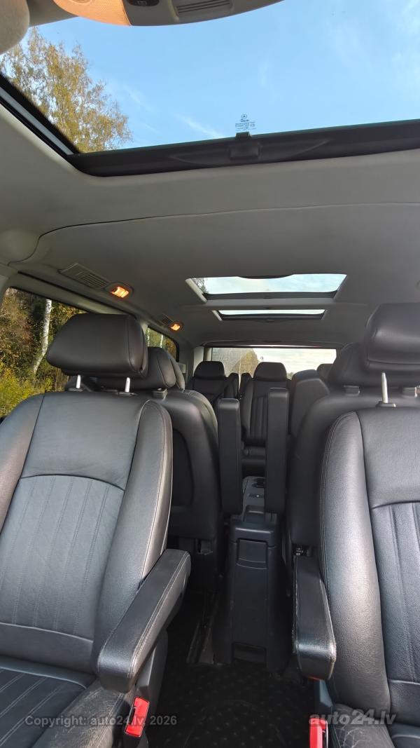 Mercedes-Benz Viano 2011 in Tallinn on AUTOMOTO.COM.LV Grey Mercedes-Benz Viano 2011 in Tallinn, with an engine capacity of 3.00 L and mileage of 336 thousand km for 15600 €, photo 11 on AUTOMOTO.COM.LV