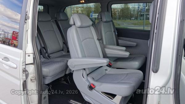 Pelēks Mercedes-Benz Viano 2012 Tartu, ar dzinēja tilpumu 3.00 L un nobraukumu 245 tūkst. km par 14990 €, foto 8 vietnē AUTOMOTO.COM.LV