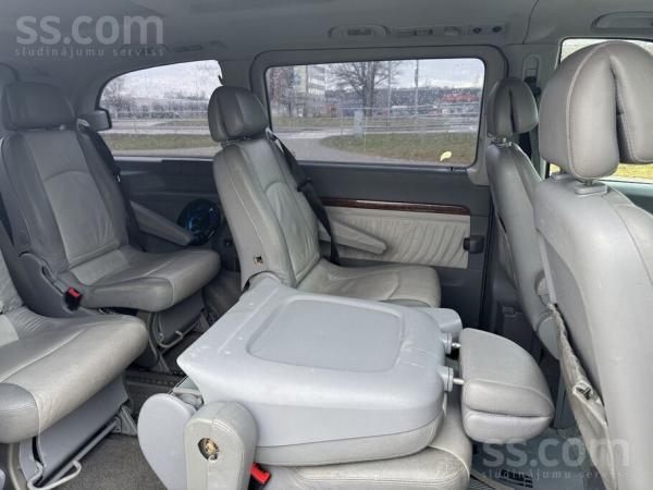 Mercedes-Benz Viano 2003 Jelgava, ar dzinēja tilpumu 2.20 L un nobraukumu 305 tūkst. km par 3400 €, foto 4 vietnē AUTOMOTO.COM.LV
