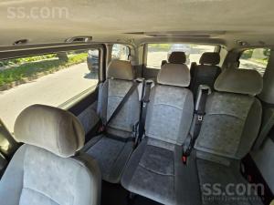 Mercedes-Benz Viano 2004 in Riga, with an engine capacity of 2.20 L and mileage of 305 thousand km for 4900 €, photo 16 on AUTOMOTO.COM.LV