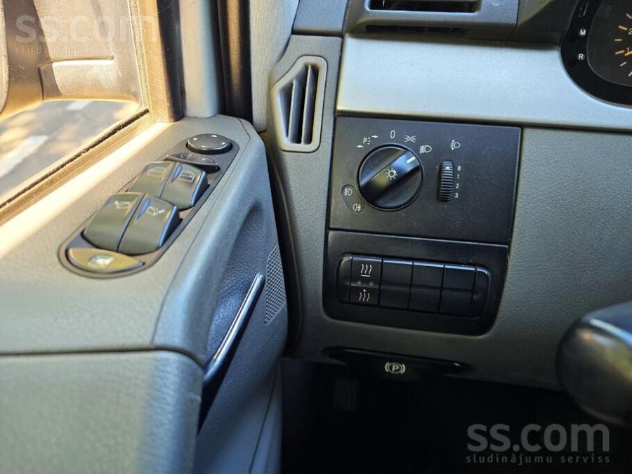 Mercedes-Benz Viano 2004 in Riga, with an engine capacity of 2.20 L and mileage of 305 thousand km for 4900 €, photo 22 on AUTOMOTO.COM.LV