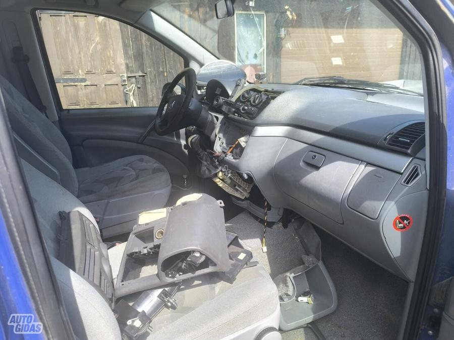 Mercedes-Benz Viano 2005 Radviliškis, ar dzinēja tilpumu 2.20 L un nobraukumu 334 tūkst. km par 1250 €, foto 12 vietnē AUTOMOTO.COM.LV