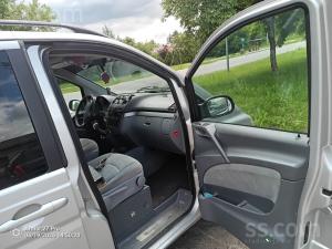 Mercedes-Benz Viano 2006 Daugavpils, ar dzinēja tilpumu 2.20 L un nobraukumu 234 tūkst. km par 4500 €, foto 6 vietnē AUTOMOTO.COM.LV