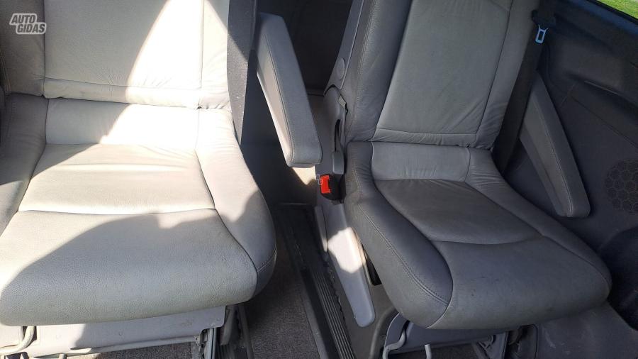Mercedes-Benz Viano 2005 Viļņa, ar dzinēja tilpumu 2.10 L un nobraukumu 389 tūkst. km par 5500 €, foto 15 vietnē AUTOMOTO.COM.LV