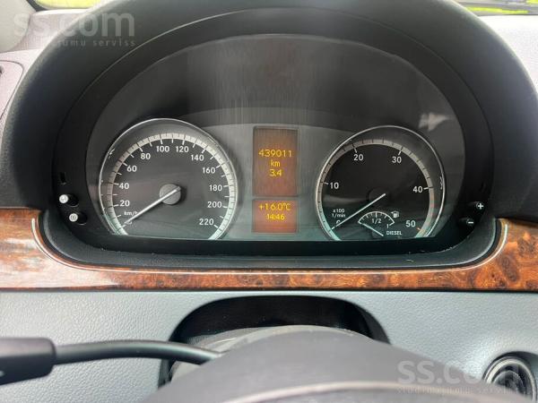 Mercedes-Benz Viano 2007 Rīga, ar dzinēja tilpumu 2.20 L un nobraukumu 439 tūkst. km par 4000 €, foto 6 vietnē AUTOMOTO.COM.LV