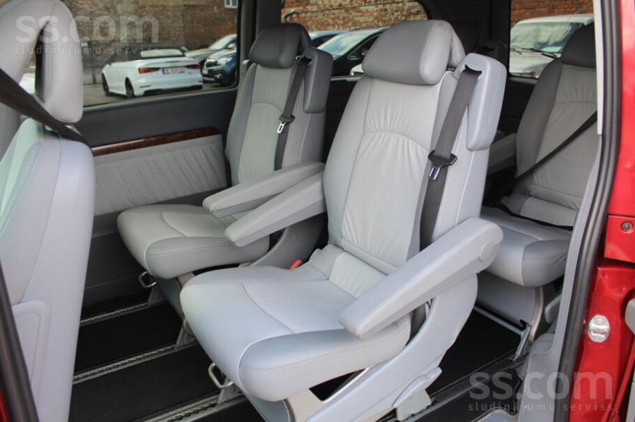 Red Mercedes-Benz Viano 2008 in Liepaja, with an engine capacity of 2.20 L and mileage of 256 thousand km for 11800 €, photo 8 on AUTOMOTO.COM.LV