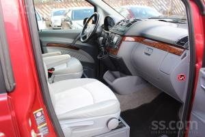 Red Mercedes-Benz Viano 2008 in Liepaja, with an engine capacity of 2.20 L and mileage of 256 thousand km for 11800 €, photo 10 on AUTOMOTO.COM.LV