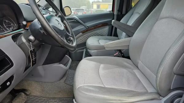 Sarkans Mercedes-Benz Viano 2008 Rīga, ar dzinēja tilpumu 2.20 L un nobraukumu 408 tūkst. km par 5550 €, foto 8 vietnē AUTOMOTO.COM.LV
