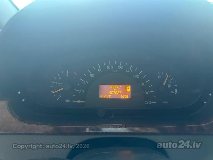 Мерседес Виано 2006 в Таллин, объемом двигателя 2.10 л и пробегом 408 тыс. км за 4999 €, фото 20 на AUTOMOTO.COM.LV