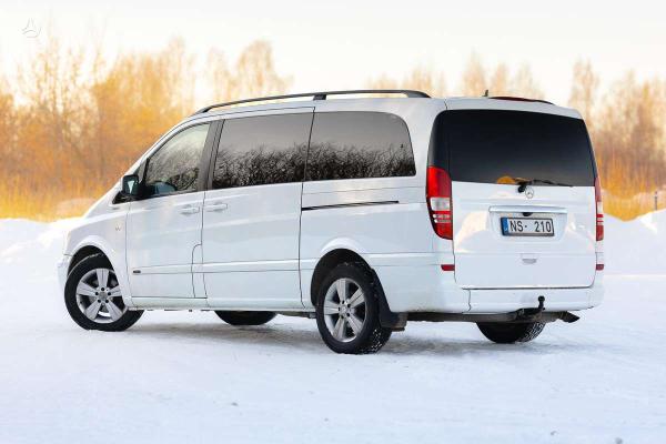 White Mercedes-Benz Viano 2012 in Jelgava, with an engine capacity of 3.00 L and mileage of 397 thousand km for 12900 €, photo 1 on AUTOMOTO.COM.LV