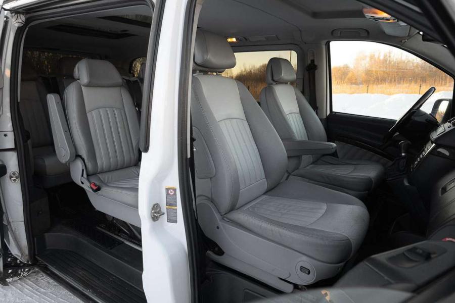 Balts Mercedes-Benz Viano 2012 Jelgava, ar dzinēja tilpumu 3.00 L un nobraukumu 397 tūkst. km par 12900 €, foto 4 vietnē AUTOMOTO.COM.LV