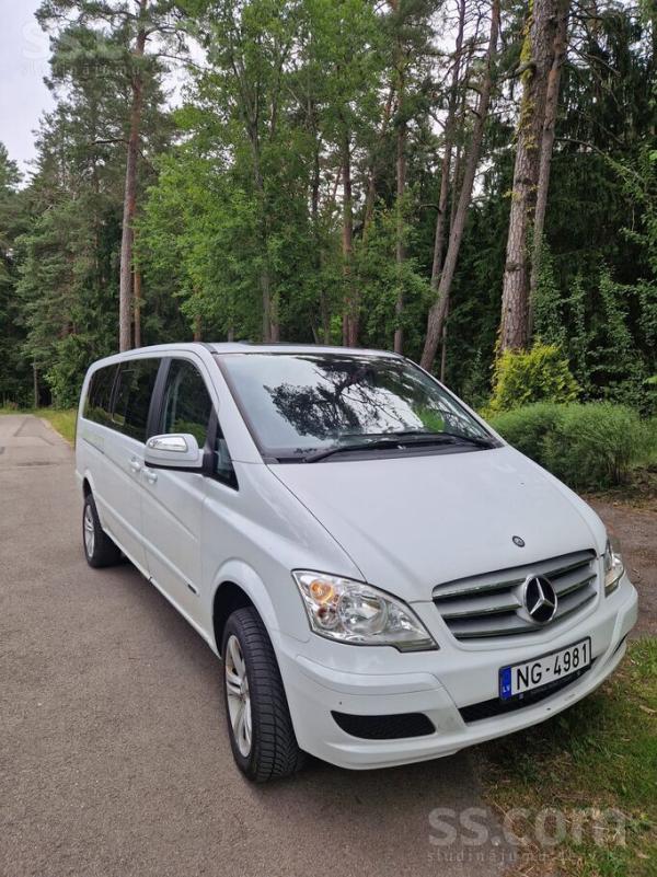 White Mercedes-Benz Viano 2012 in Jurmala, with an engine capacity of 2.20 L and mileage of 250 thousand km for 16900 €, photo 1 on AUTOMOTO.COM.LV