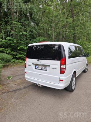 White Mercedes-Benz Viano 2012 in Jurmala, with an engine capacity of 2.20 L and mileage of 250 thousand km for 16900 €, photo 4 on AUTOMOTO.COM.LV