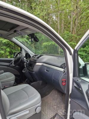 White Mercedes-Benz Viano 2012 in Jurmala, with an engine capacity of 2.20 L and mileage of 250 thousand km for 16900 €, photo 5 on AUTOMOTO.COM.LV